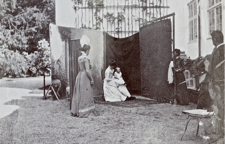 The Royal Photographs Collection